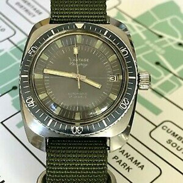 60s Vantage by Hamilton Stingray diver men's watch, Automatic caliber ...