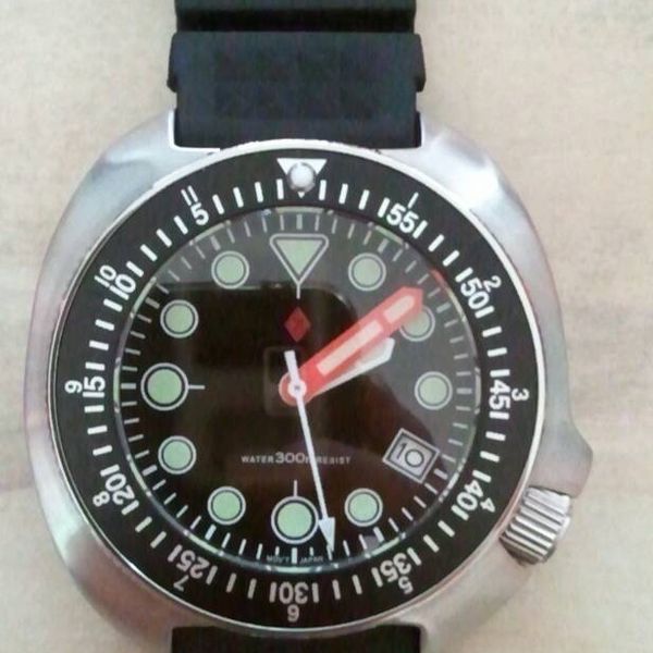 FS: Dagaz Typhoon T2 black-dial | WatchCharts Marketplace