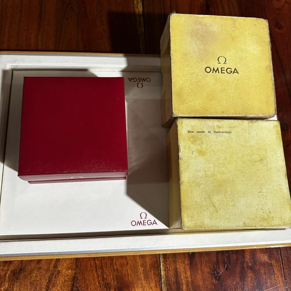 Box omega speedmaster moonwatch professional Red Vintage 861 321 ...