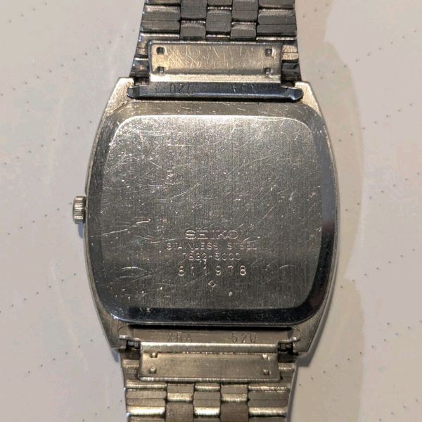Seiko Emblem 7832-5000 â Vintage Late 70s Quartz, Linen Dial - JDM ...