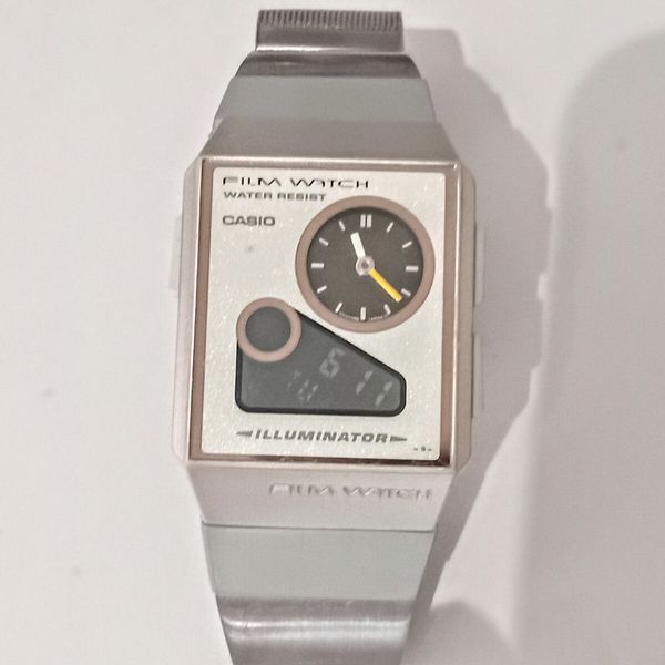 GENTS CASIO FILM WATCH REF.2323 FS-03 IN GOOD CONDITION. LIGHT NOT ...