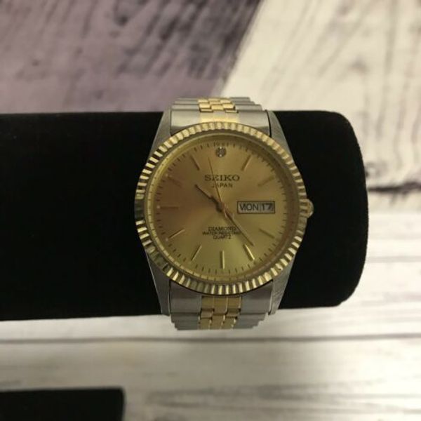 Vintage 1990 SEIKO 5Y23-8A60 B9 Day Date Diamond Quartz Gold Silver Tone Watch | WatchCharts ...