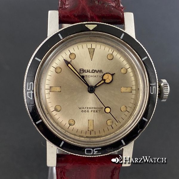 Vintage 1967 Bulova M7 666 "Snorkel" Devil Diver Bakelite Bezel Diver ...