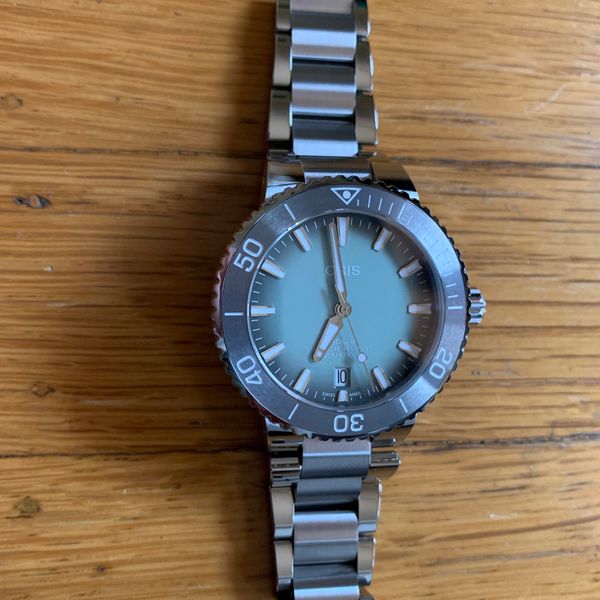 [WTS] New! Oris Aquis Green Sunburst Tungsten Bezel | WatchCharts ...