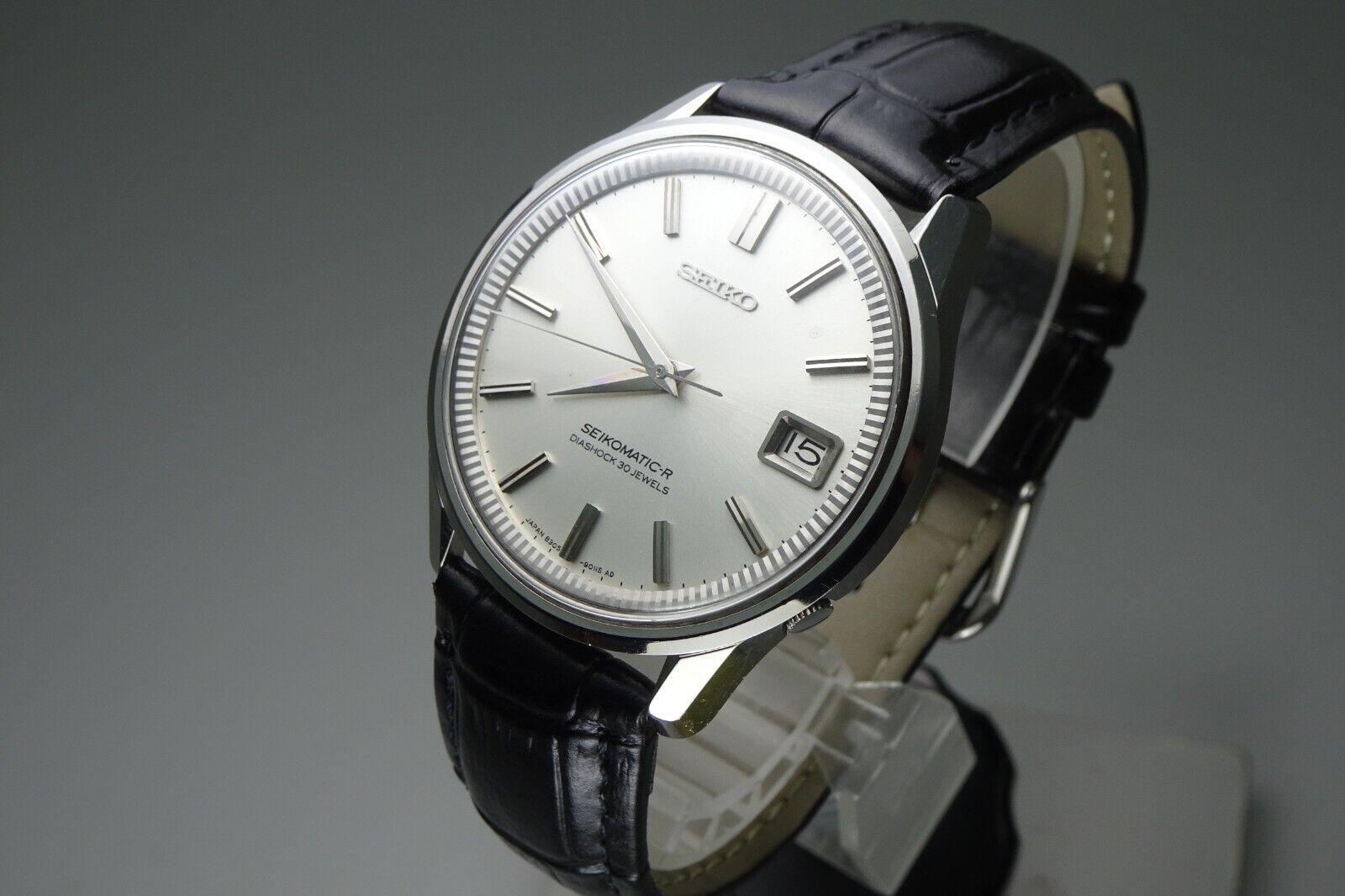 Seiko Seikomatic 8305-9010 Price, Specs, Market Insights | WatchCharts