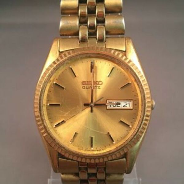 Vintage Seiko 7N43-8111 Men's Day Date Dress Style Gold Tone Quartz Watch Works | WatchCharts ...
