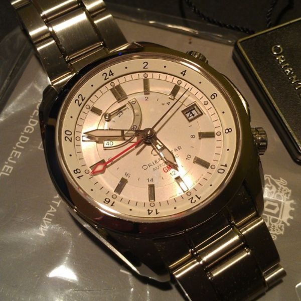 FS: Orient Star 'Star Seeker' GMT Off White Dial DJ00002W | WatchCharts