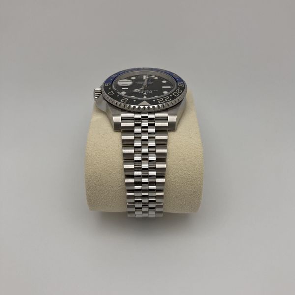 [WTS] Rolex GMT-Master II 40MM “Batgirl” • Ref 126710BLNR (COMPLETE SET ...