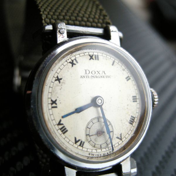 [WTS] 1942 DOXA Trench watch, runs but needs serious TLC/service | WatchCharts Marketplace