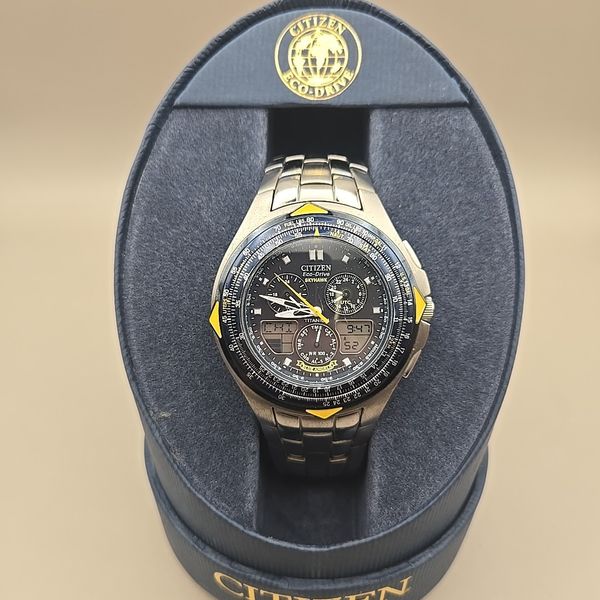 CITIZEN ECO-DRIVE BLUE ANGELS CHRONOGRAPH MEN'S WATCH | WatchCharts ...