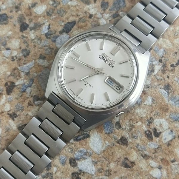 Vintage Seiko 5 Actus 21 Jewels Automatic 7019 8010 Kanji November 1974 | WatchCharts