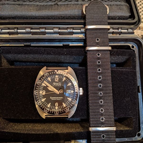 Resco Hooper quarrz - $600 | WatchCharts