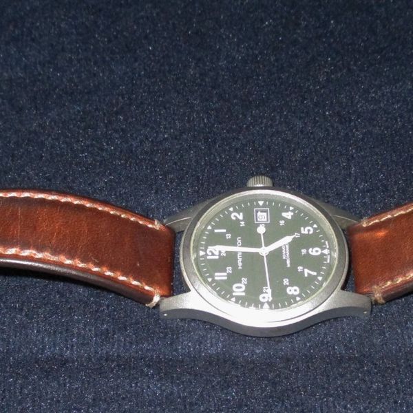 Hamilton Khaki Field H694190 Green Manual Men's Watch | WatchCharts ...