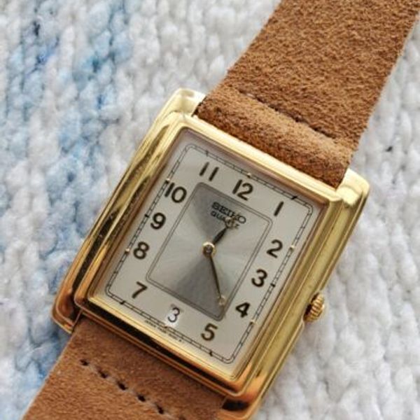Vintage Men’s Large Seiko Tank Gold Tone 7N29 5029 Date At 6 Stepped Case | WatchCharts Marketplace