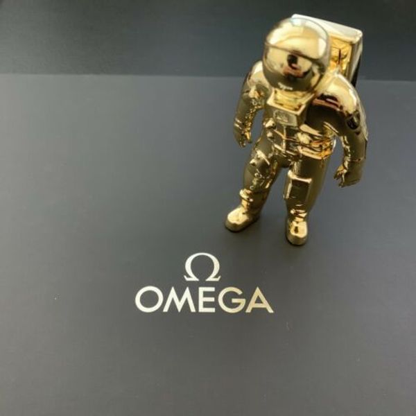 OMEGA Speedmaster Apollo XI Moon Landing 50th Anniversary Golden ...