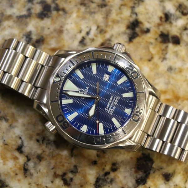 Omega Seamaster Pro 300M SMP 2265.80 Electric Blue Wave Dial Full Size 41mm Sword Hands Quartz ...