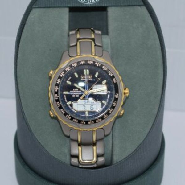 CITIZEN SOLAR-TECH Titanium Ana/Digi Alarm Chronograph C605-Q00567 EUC ...