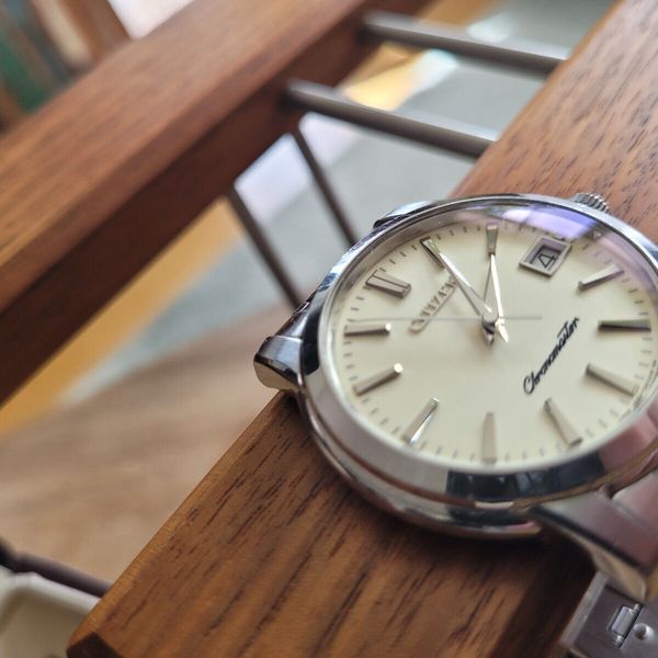 The Citizen Chronomaster A660 - Curved Second Hand, Dome Sapphire ...