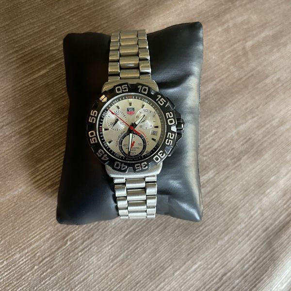 TAG Heuer Formula 1 Men's Silver Watch - CAH1111.BA0850 | WatchCharts ...