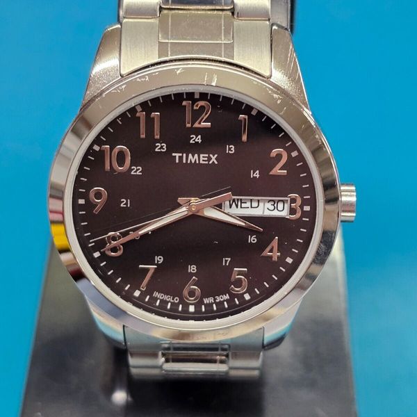 Working Timex Indiglo South Street Calendar Wristwatch T2M932 / Bad ...