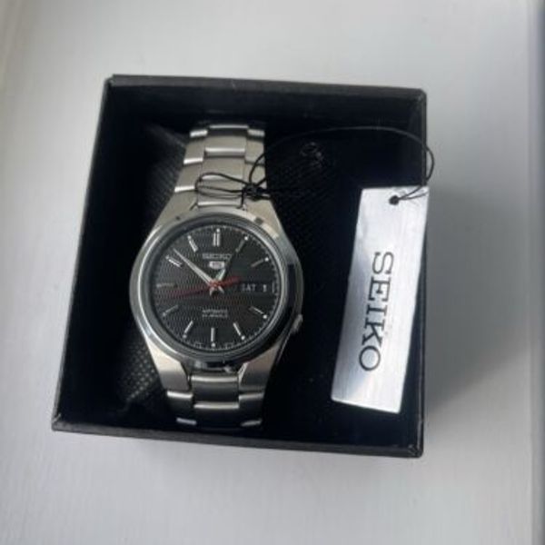 Seiko 5 Menâ s Watch Automatic Black Dial Stainless Steel SNK607K1 New ...