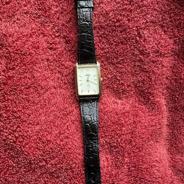 Super Rare Timex Indiglo Men's dress watch. Square face CR1216CELL ...
