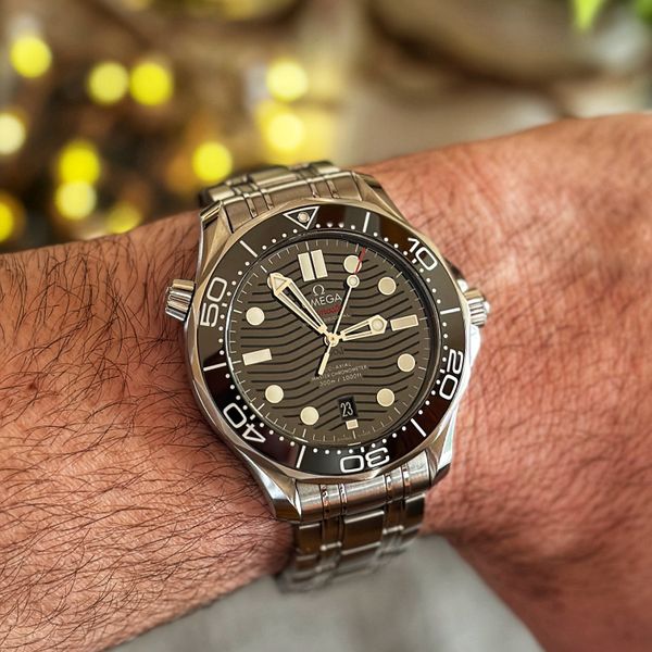 [WTS] Omega SMP 300 Black Wave Dial | WatchCharts Marketplace