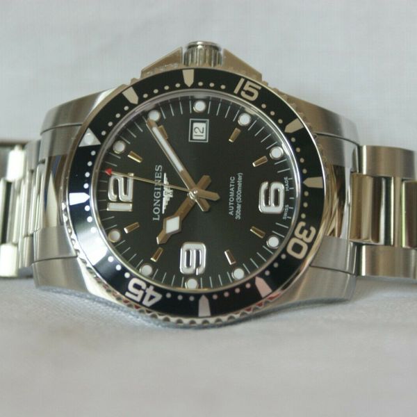 LONGINES HYDROCONQUEST L37424566 AUTOMATIC DIVE WATCH. BOXED WITH ...