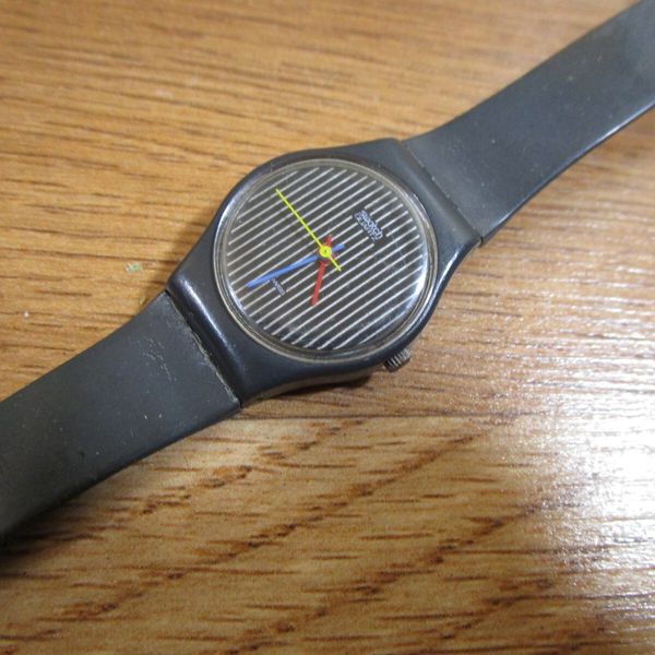 Womans Vintage Swatch Watch Pin Stripe S610 - Works! | WatchCharts ...