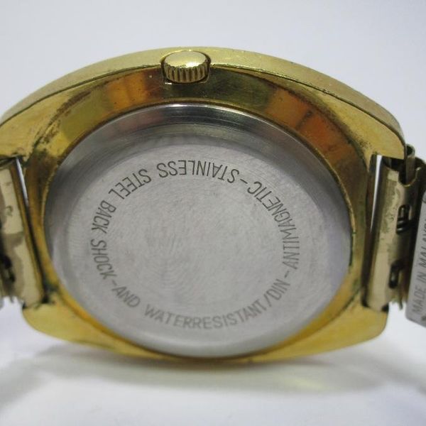 Junghans-Goldfb. watch with passport. Band (Q) GS1943 | WatchCharts ...