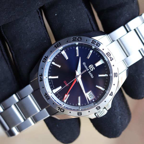 [WTS] 2020 Grand Seiko Sport GMT SBGN005 9F Quartz | WatchCharts ...