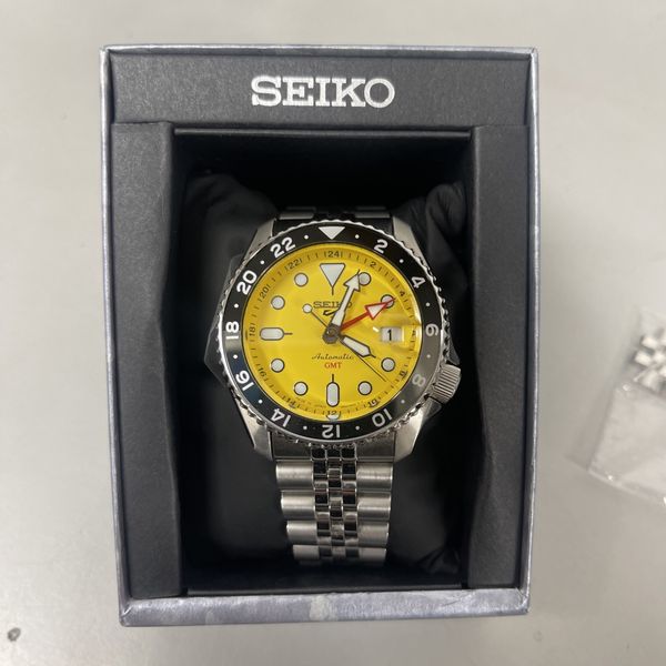 Seiko 5 Sports Yellow Unisex Adults Watch - SSK017 | WatchCharts ...