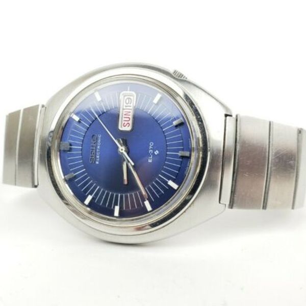 Vintage Stainless Seiko EL-370 3703-8009 Electronic Men Day Date Watch ...