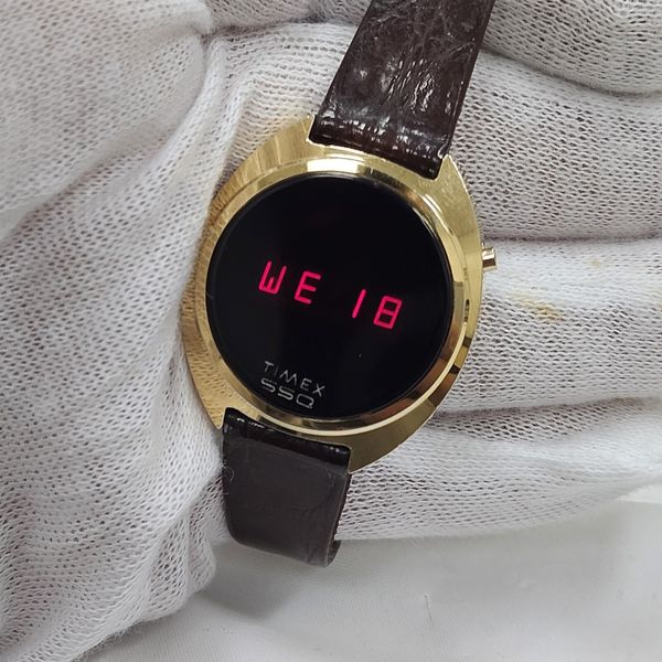 Vintage 1970s Ladies TIMEX SSQ Red LED Digital Watch, Gold Tone New ...