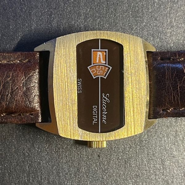 Vintage LUCERNE "Jump Hour" Mechanical Swiss "Digital" Watch ...