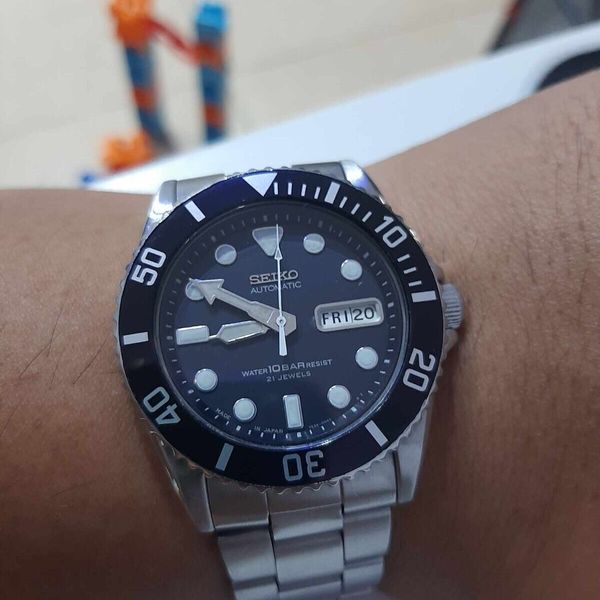 vintage seiko skx031 40mm divers watch | WatchCharts Marketplace