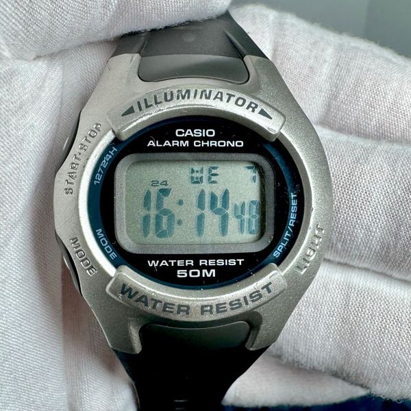 Vintage Casio W-42H Menâ s Silver Digital Quartz Alarm Chronograph ...