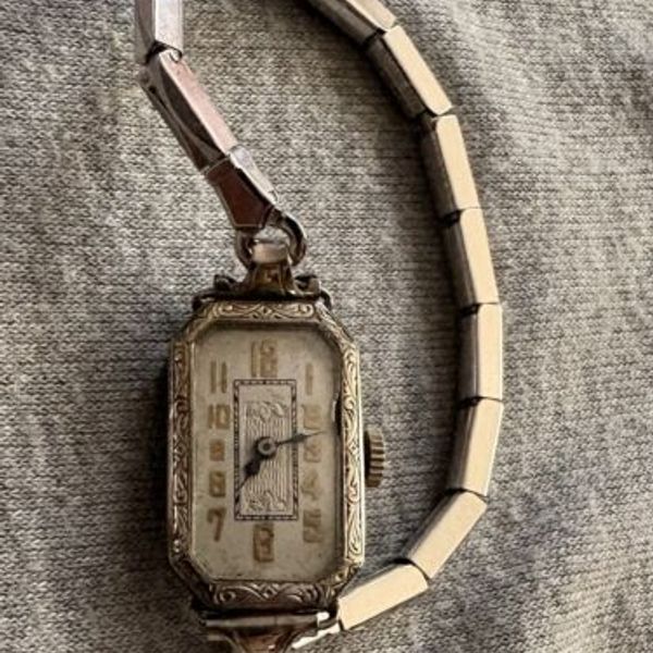Womenâ s Vintage Laco Gold Filled Art Deco Wrist Watch In Running ...