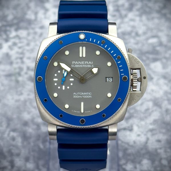 FSOT: 2023 Panerai Luminor Submersible 42MM Grey Dial Rubber Strap ...