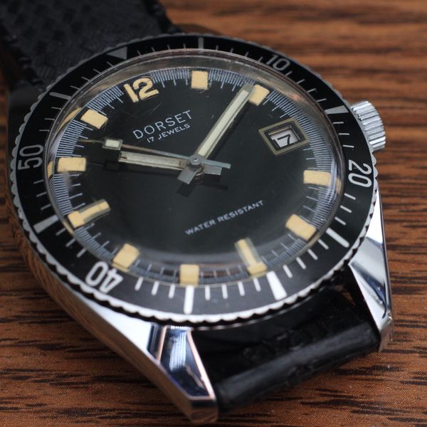 SOLD: Vintage 17J Dorset Diver -- Nice Patina! | WatchCharts Marketplace