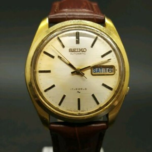 Vintage Seiko 7009-8219 Gold Tone Automatic Men's Watch | WatchCharts ...