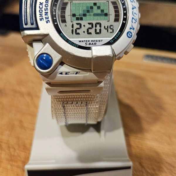 Casio Cyber Max JG-310 Punch Force Game Rare Vintage Rare Cybermax ...