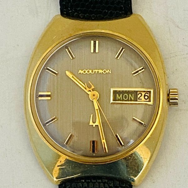 Vintage Bulova Accutron Tuning Fork Watch, 1969, 14k Gold Case ...