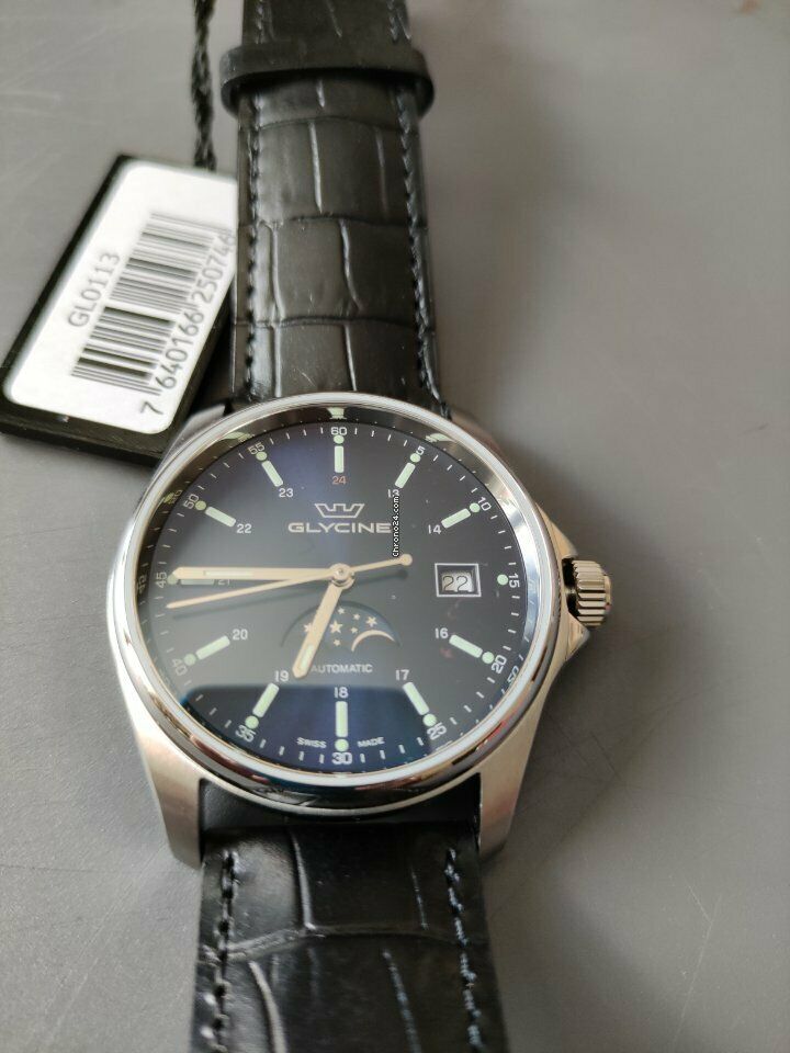 Glycine Men's Combat Classic Moonphase Automatic Crown Logo - GL0113 ...