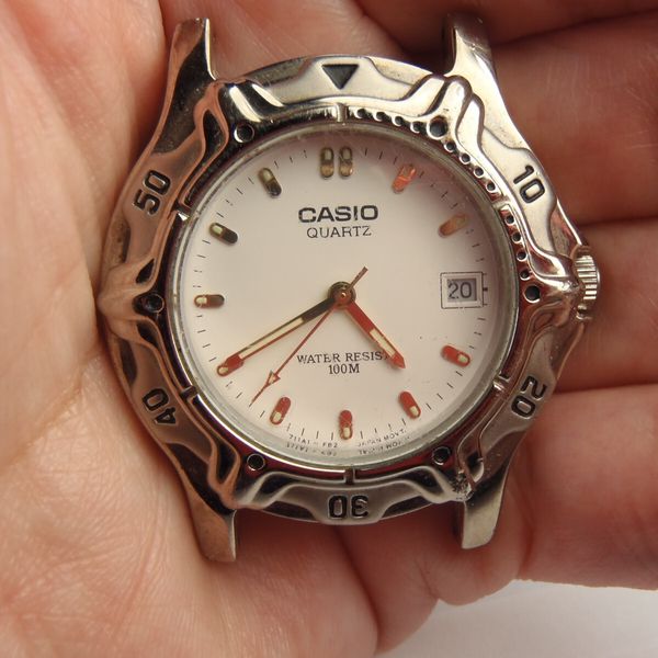 Casio Watch Quartz MD 527 100M Not Running | WatchCharts Marketplace