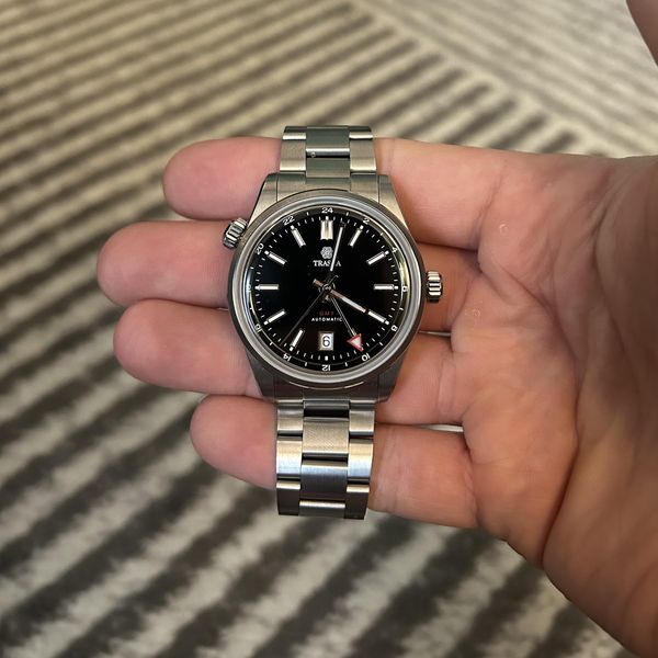 [WTS] Traska Venturer GMT - Carbon Black | WatchCharts Marketplace