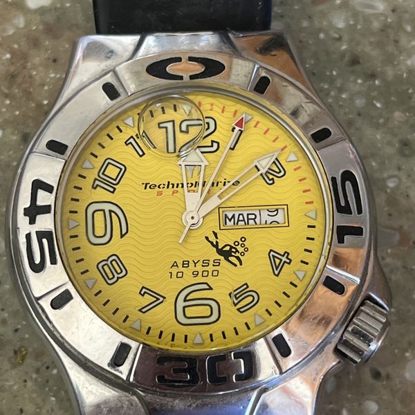All Steel Technomarine Sport Abyss 10 900 Daydate Quartz Men Watch ...