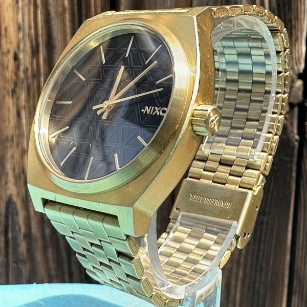 Nixon Minimal The Time Teller