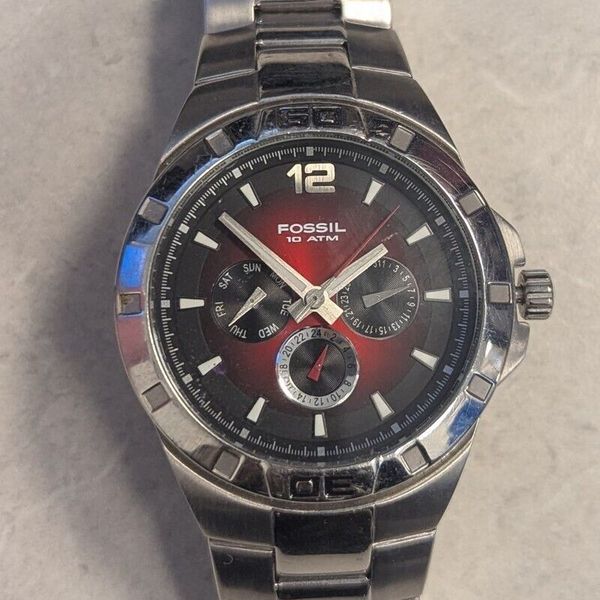 Working Mens Fossil 100 Meters 10 ATM Quartz Date Red Face Silver Tone ...