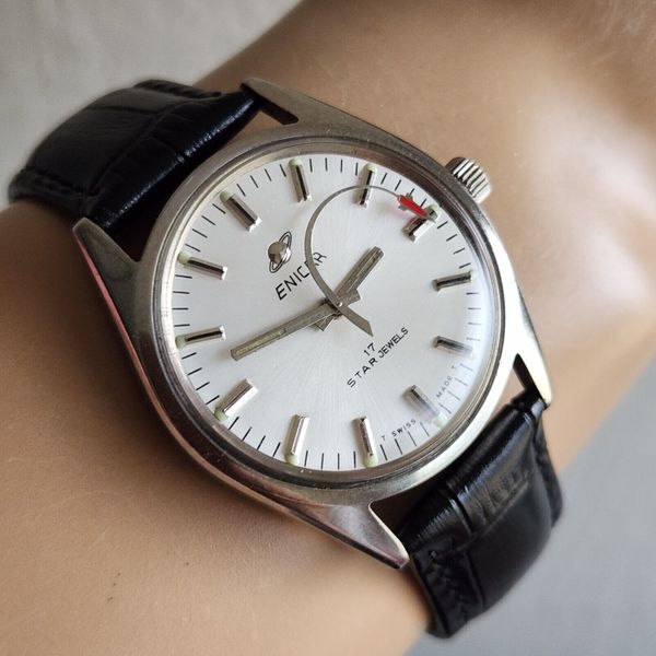 Vintage ENICAR men's manual winding watch Custom rocket second hand ...